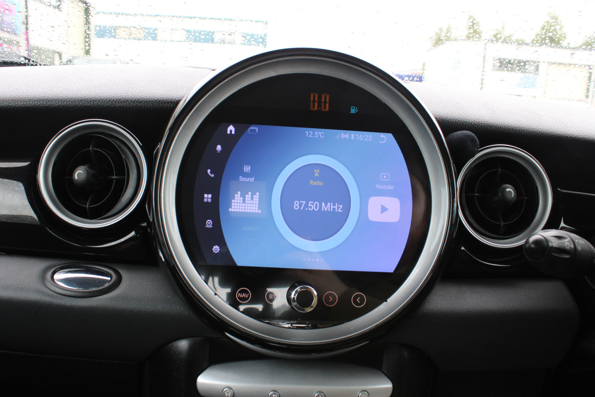 Iceboxauto, UK's Leading in-car entertainment system supplier ...