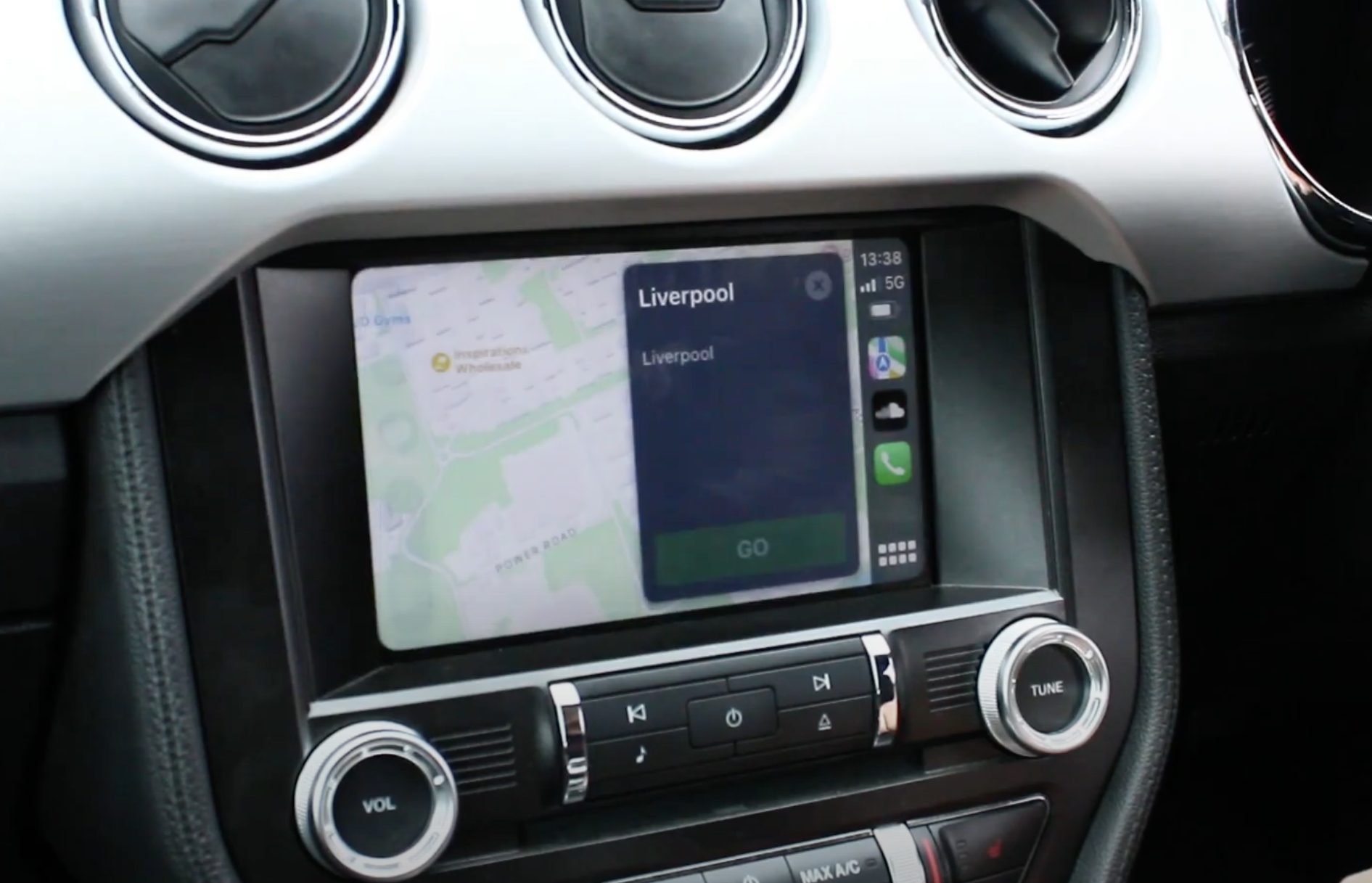 Iceboxauto, UK's Leading in-car entertainment system supplier.Ford ...