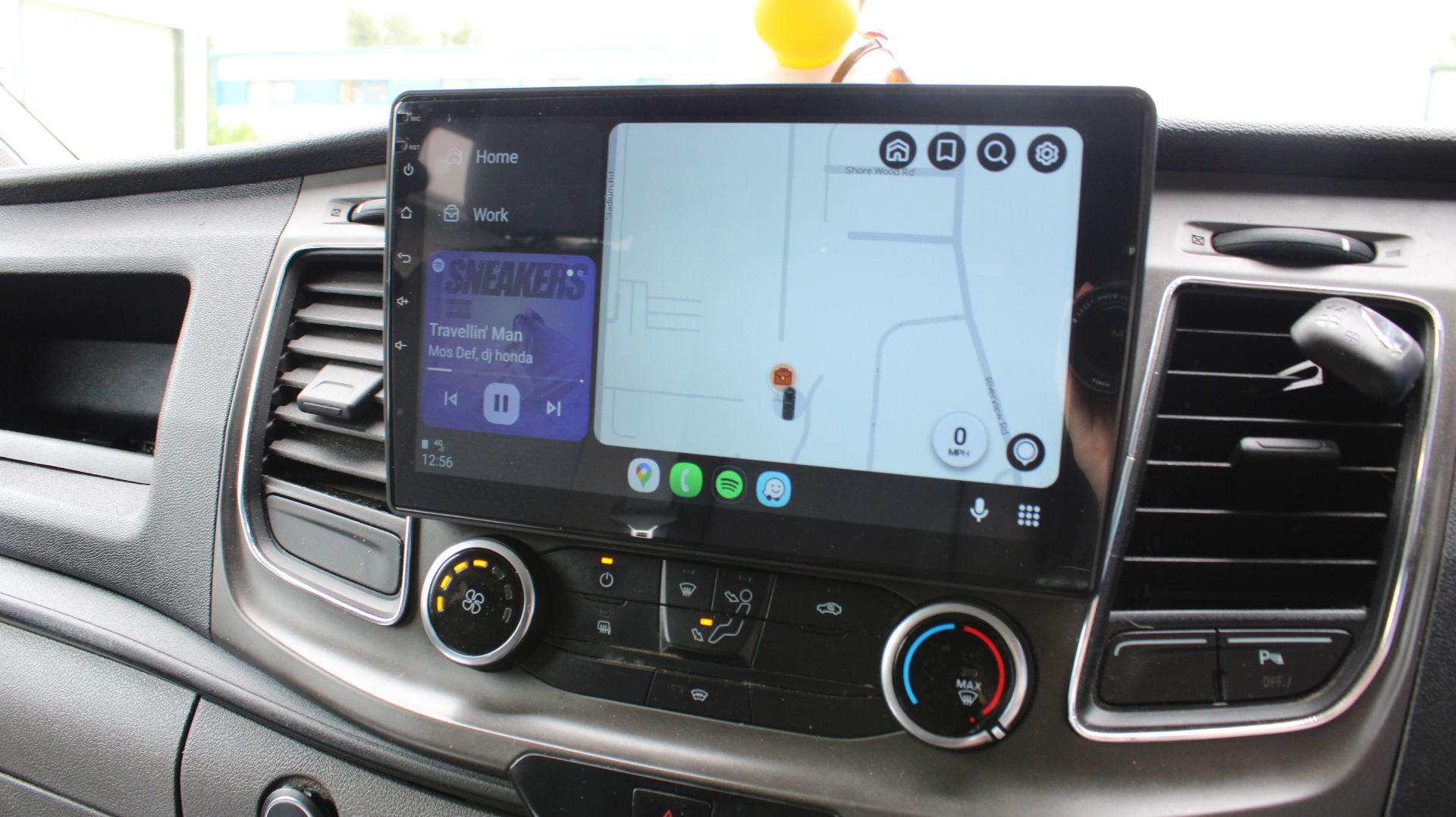 Iceboxauto, UK's Leading in-car entertainment system supplier.Ford ...